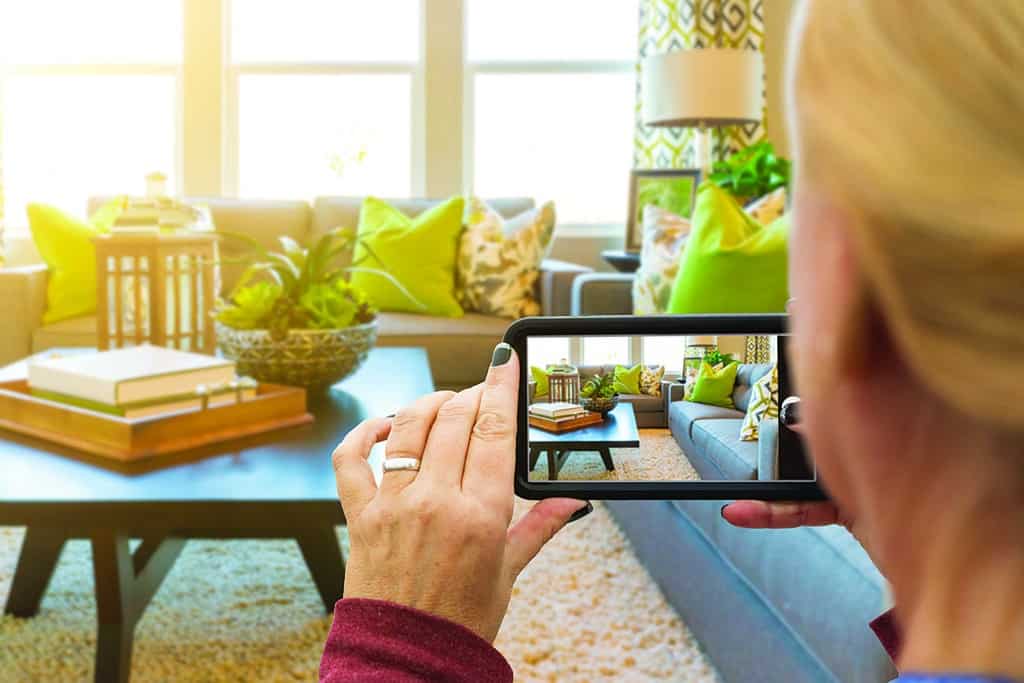 How to Create a Video Tour - Banker & Tradesman