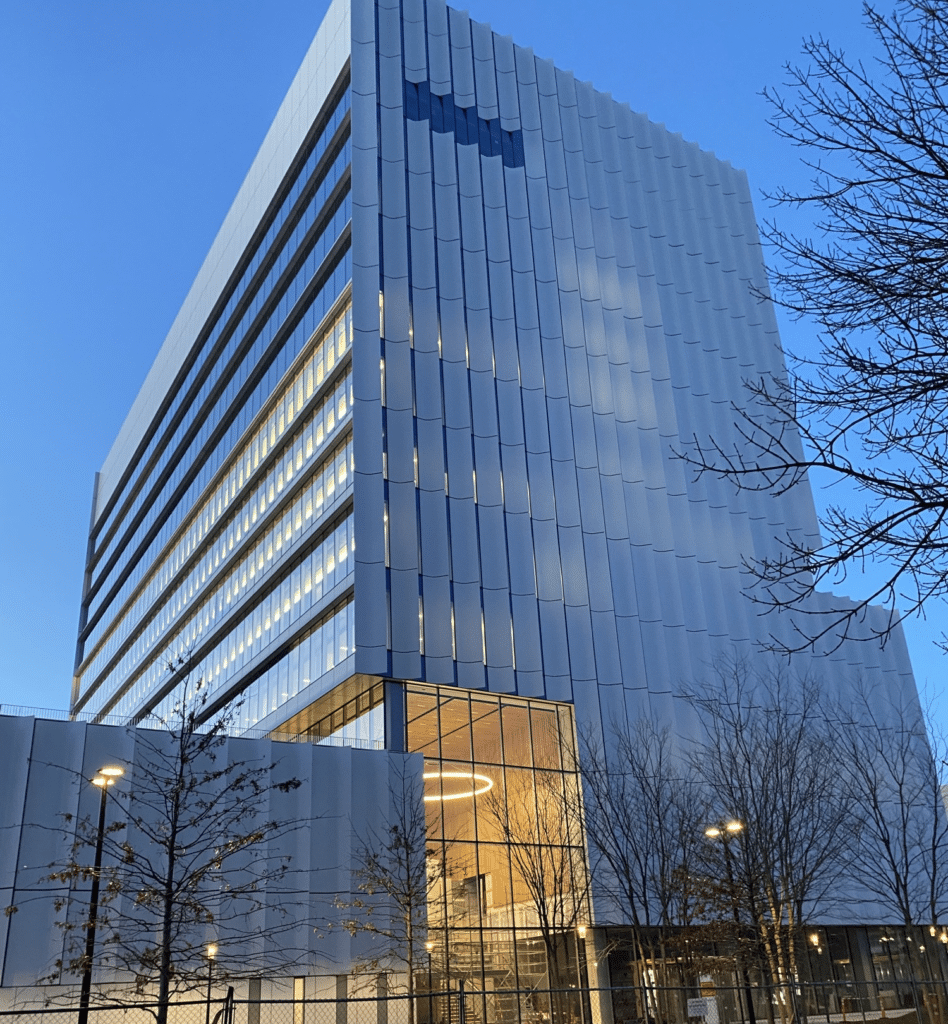 MIT Completes $750M Kendall Square Acquisition - Banker & Tradesman